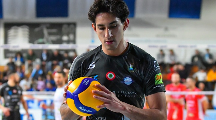 Corey Chavers se une a los Bi Campeones Caribes de San Sebastián como ...